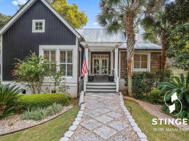 4 Br, 2 bath, Single Family 174 Spanish Point Dr