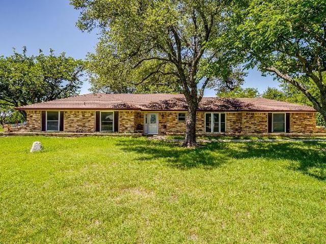 4 Br, 2 bath, Single Family 1804 Impala Dr