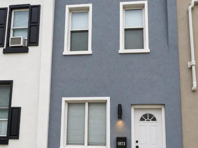 4 Br, 2 bath, Single Family 1873 E Westmoreland