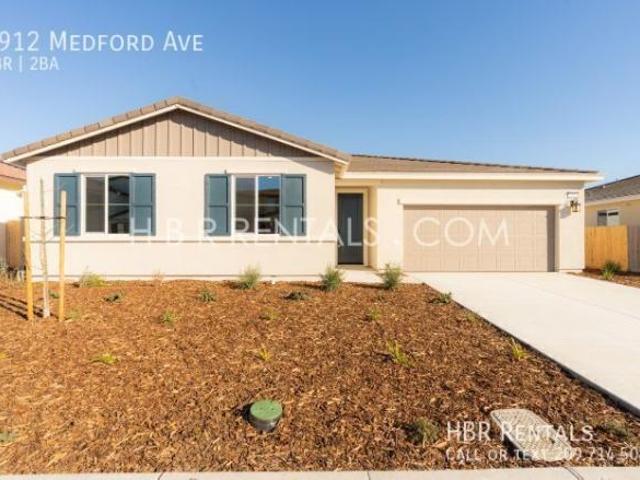 4 Br, 2 bath, Single Family 1912 Medford Ave