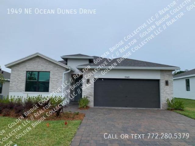 4 Br, 2 bath, Single Family 1949 NE Ocean Dunes Drive
