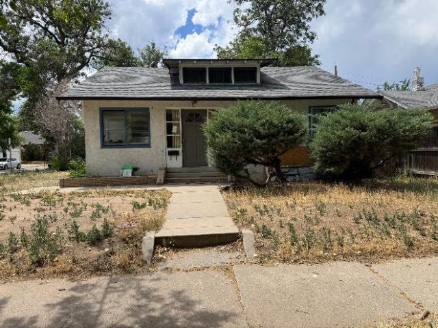 4 Br, 2 bath, Single Family 1995 S Williams St