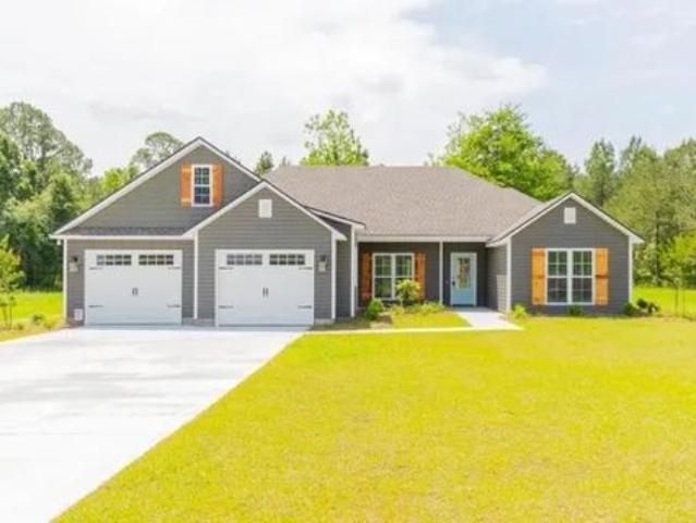 4 Br, 2 bath, Single Family 19 Prescott Dr