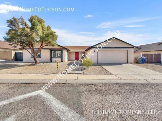 4 Br, 2 bath, Single Family 10002 E Stella Road