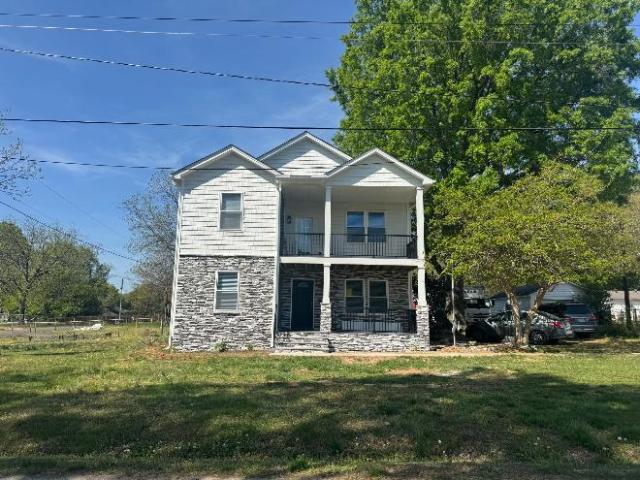 4 Br, 2 bath, Single Family 1008 Rockland Cir