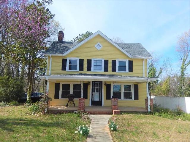 4 Br, 2 bath, Single Family 1015 Oberlin Rd