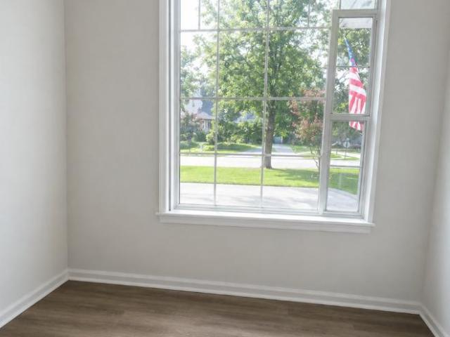 4 Br, 2 bath, Single Family 101 Windsor Mill Rd