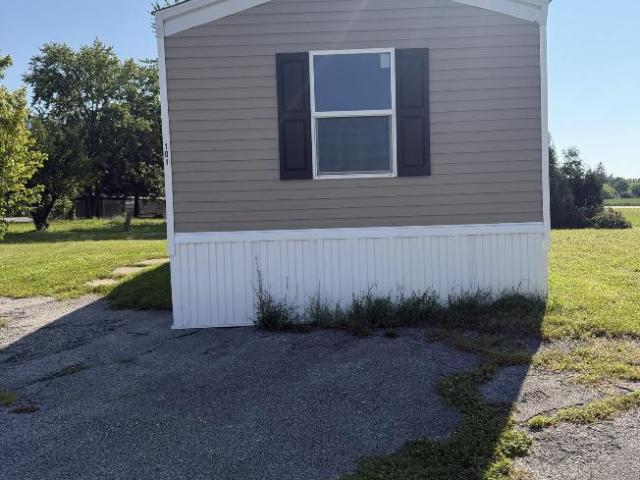 4 Br, 2 bath, Single Family 101 Pelican Drive
