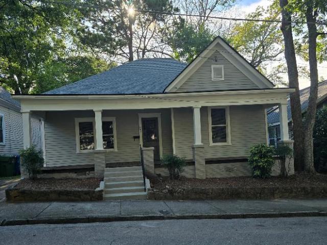 4 Br, 2 bath, Single Family 1042 Mcmillian St