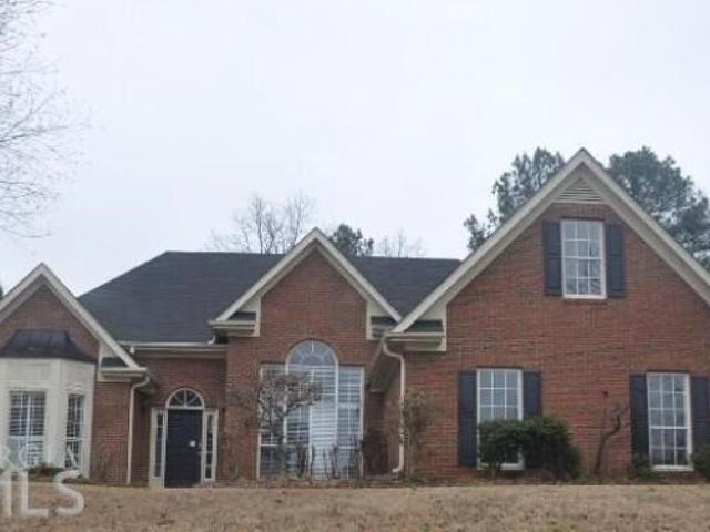4 Br, 2 bath, Single Family 105 Pine Knoll Trace