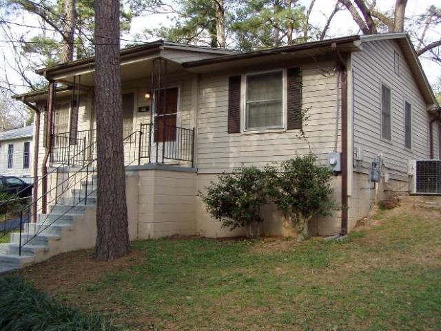 4 Br, 2 bath, Single Family 106 Woodland Ct