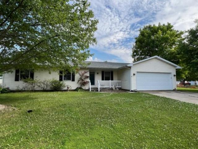 4 Br, 2 bath, Single Family 1100 Dani Ln