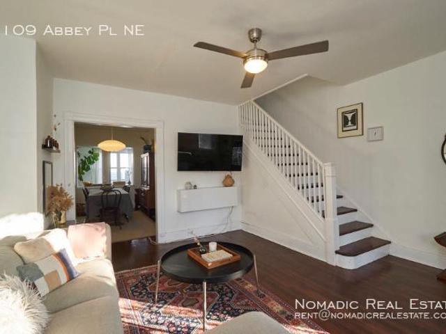 4 Br, 2 bath, Single Family 1109 Abbey Pl Ne