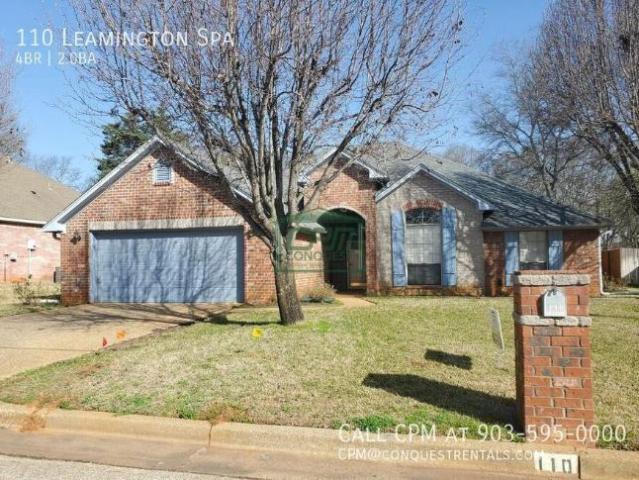 4 Br, 2 bath, Single Family 110 Leamington Spa