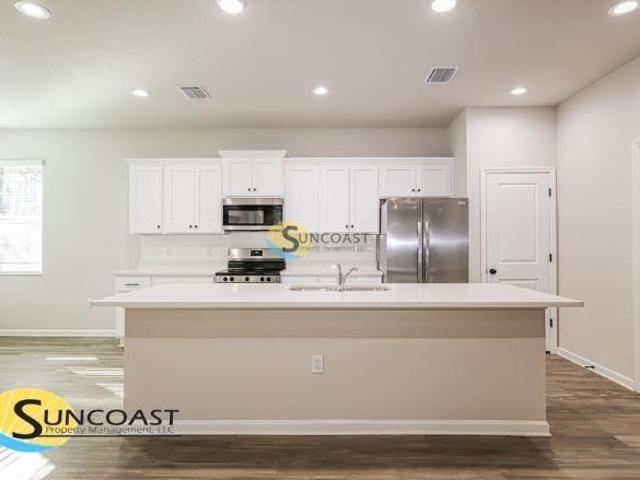 4 Br, 2 bath, Single Family 11108 N Morrell Dr
