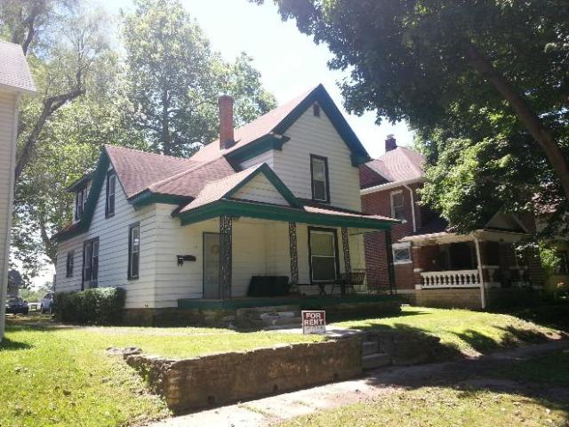 4 Br, 2 bath, Single Family 1111 W North St