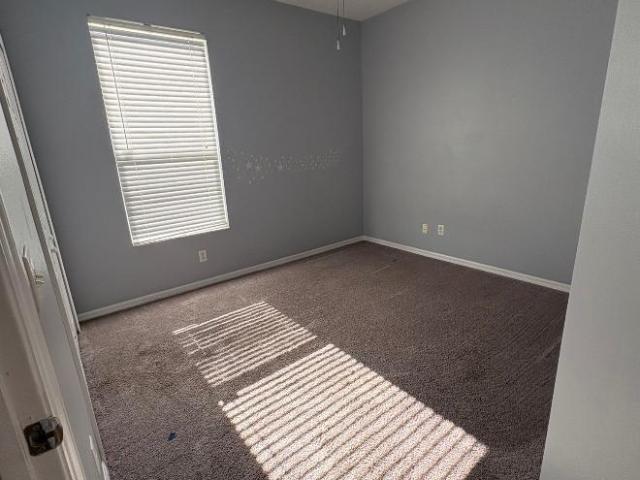 4 Br, 2 bath, Single Family 1118 Dekleva Dr