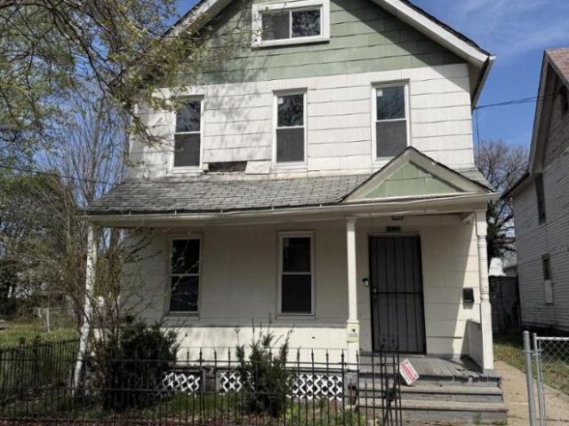 4 Br, 2 bath, Single Family 1137 East 66th Street