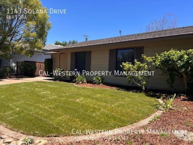 4 Br, 2 bath, Single Family 1143 Solana Drive
