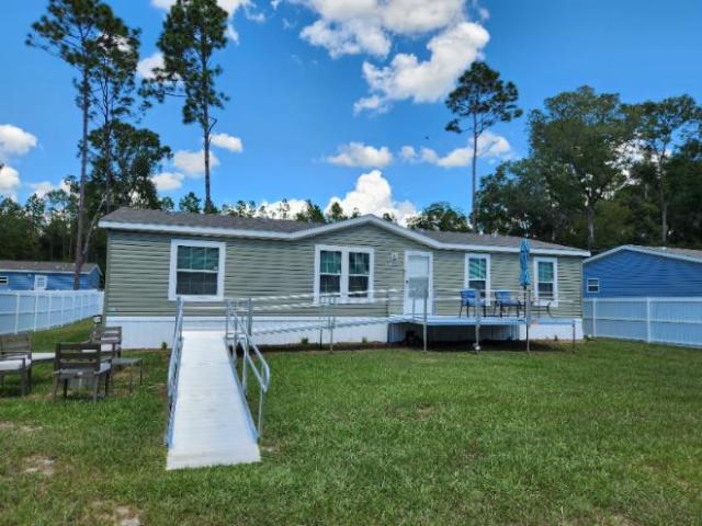 4 Br, 2 bath, Single Family 11625 Nw 20th St