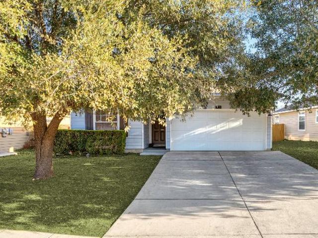 4 Br, 2 bath, Single Family 11720 Basil Grass