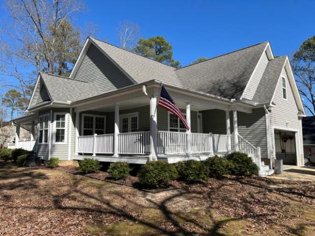 4 Br, 2 bath, Single Family 11 Loblolly Ct