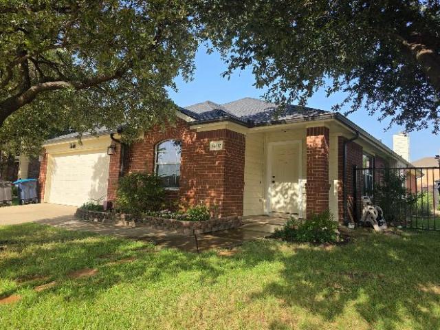 4 Br, 2 bath, Single Family 12112 Lamington Dr