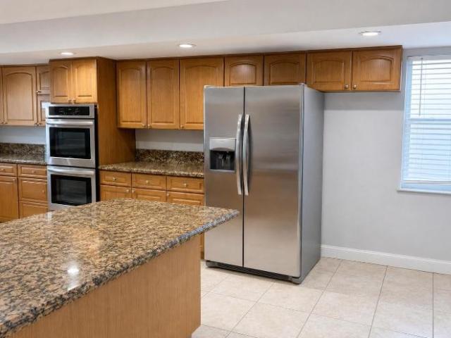4 Br, 2 bath, Single Family 1223 W 27th Street