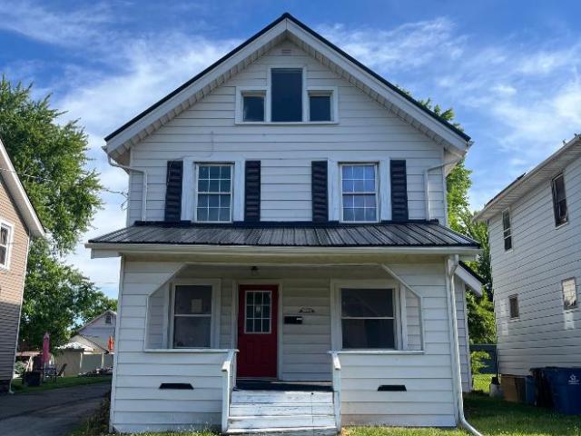 4 Br, 2 bath, Single Family 126 Churchill Rd