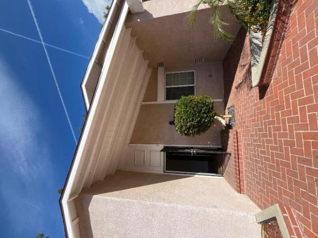4 Br, 2 bath, Single Family 12727 Shenley St