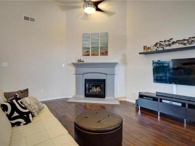 4 Br, 2 bath, Single Family 12833 Danville Dr