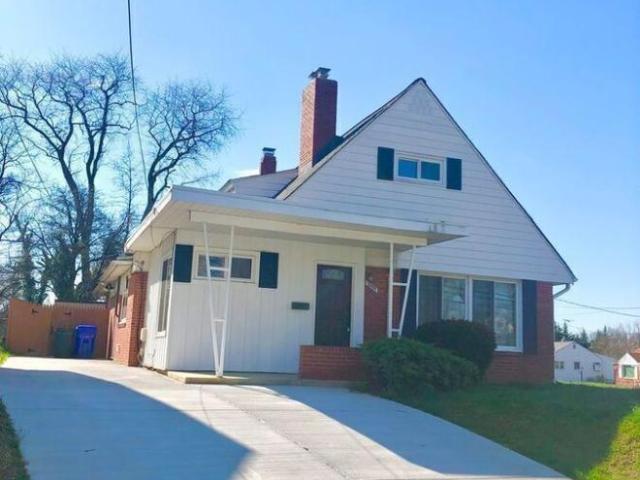 4 Br, 2 bath, Single Family 12901 Hathaway Dr
