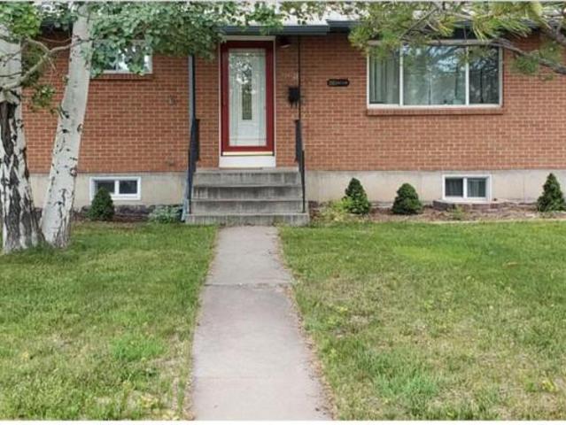 4 Br, 2 bath, Single Family 1315 Balsam St
