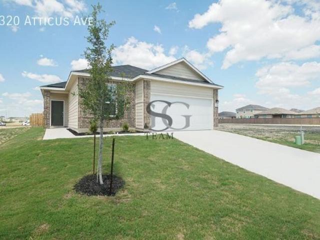 4 Br, 2 bath, Single Family 1320 Atticus Ave