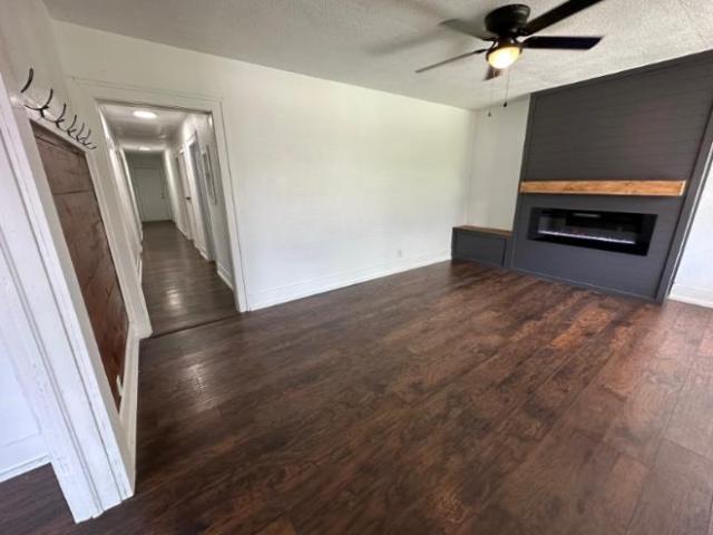 4 Br, 2 bath, Single Family 1320 N 4th Ave