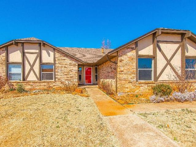 4 Br, 2 bath, Single Family 1321 Kelly Park Road