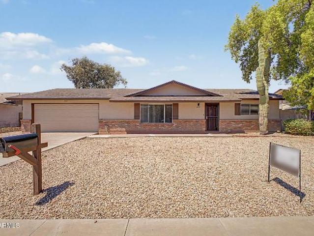 4 Br, 2 bath, Single Family 1324 W 12th Street