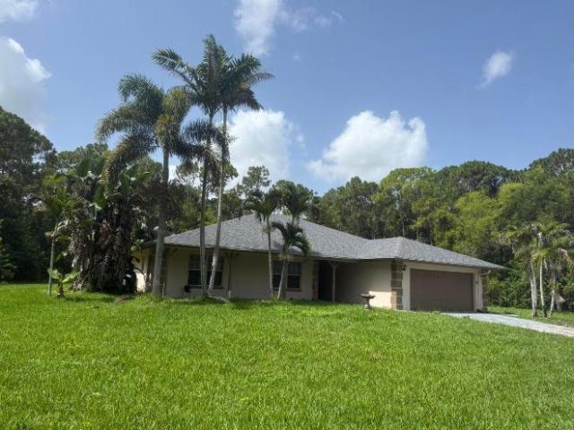 4 Br, 2 bath, Single Family 13338 76th Road N