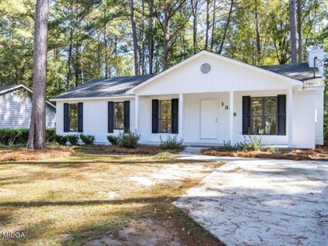 4 Br, 2 bath, Single Family 1376 Greentree Pkwy