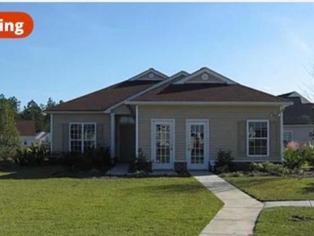 4 Br, 2 bath, Single Family 1 Twin Oaks Pl