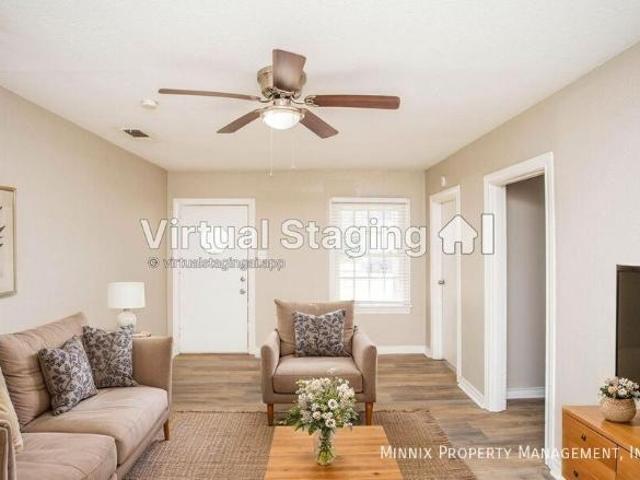 4 Br, 2 bath, Single Family 2404 27th St