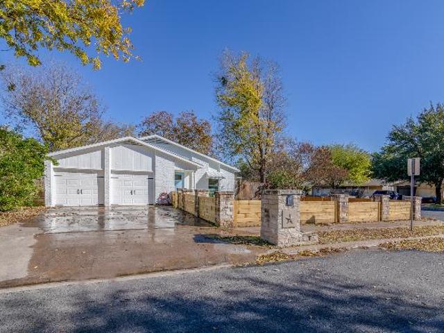 4 Br, 2 bath, Single Family 2516 Palo Verde Drive