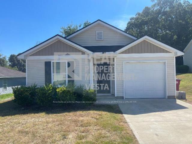 4 Br, 2 bath, Single Family 254 Beaumont Heights