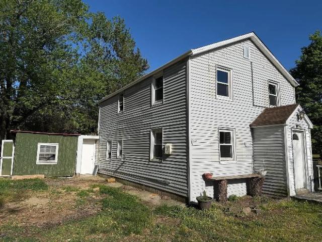 4 Br, 2 bath, Single Family 267 Toms River Rd