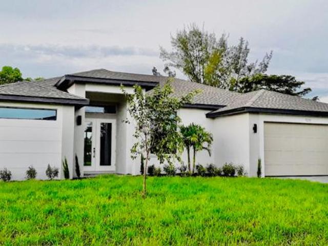 4 Br, 2 bath, Single Family 2709 20th St Sw