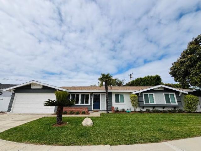 4 Br, 2 bath, Single Family 271 Rochester