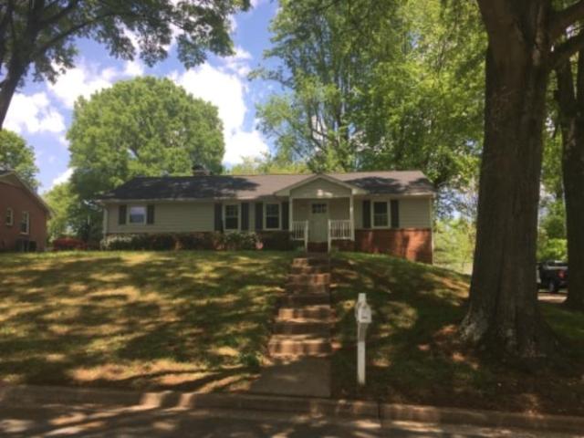 4 Br, 2 bath, Single Family 2881 Woodworth Dr