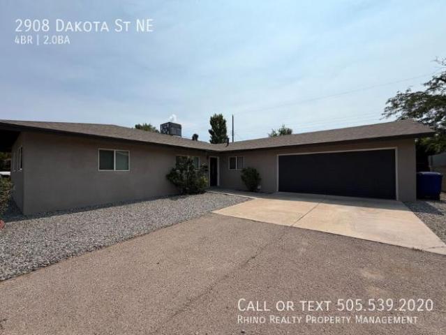 4 Br, 2 bath, Single Family 2908 Dakota St NE