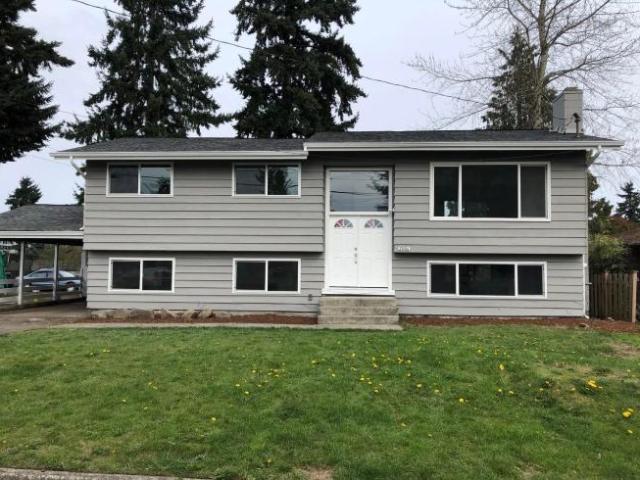 4 Br, 2 bath, Single Family 29106 45th Ave S