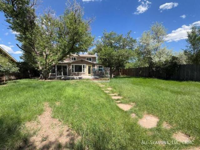 4 Br, 2 bath, Single Family 2921 Main St